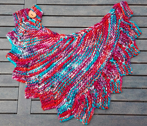 Ravelry: Dragon Fire Cowl pattern by Wiam's Crafts