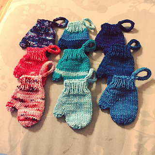 Ravelry: ravpocalypse's 2018 Smittens