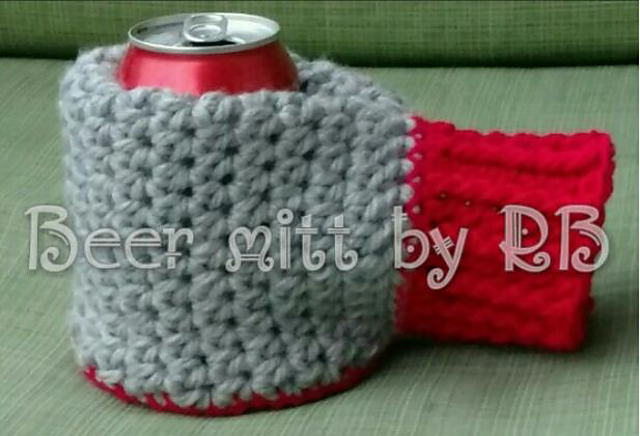 Ravelry: Beer Mitts pattern by Rebecca Bunker