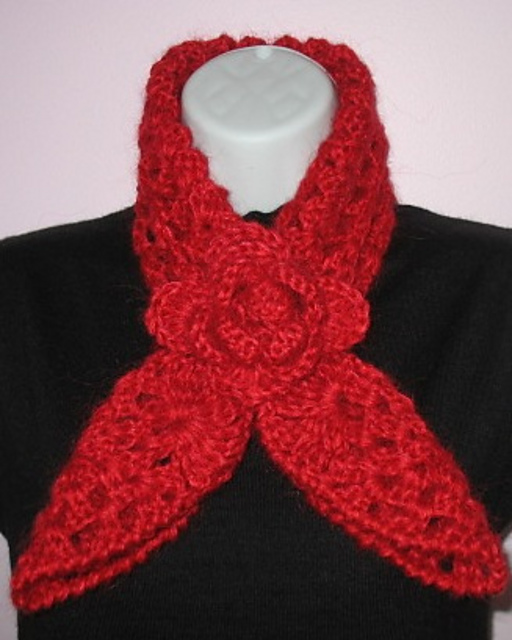 Ravelry: Rose Red Scarf Neckwarmer and Headband pattern by Jie
