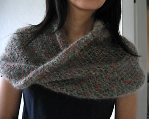 Ravelry: Moebius Shawl/Scarf pattern by Bonnie Pierce