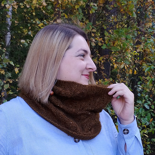 Ravelry: October pattern by Comfort Zone Knits