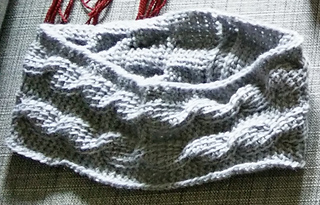 Ravelry: repentantimp's Tunisian cabled cowl
