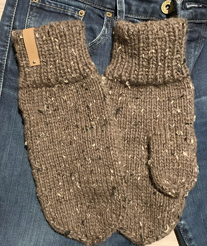 Ravelry: Hverdagsvotter pattern by Rita Nygård Andersen