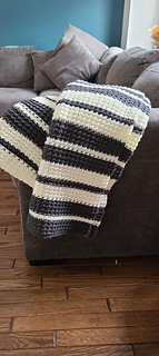 Ravelry: Laconic Blanket pattern by Robin Weiler