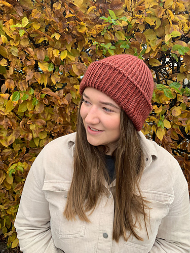 Ravelry: Zoora Hat pattern by rosa p.
