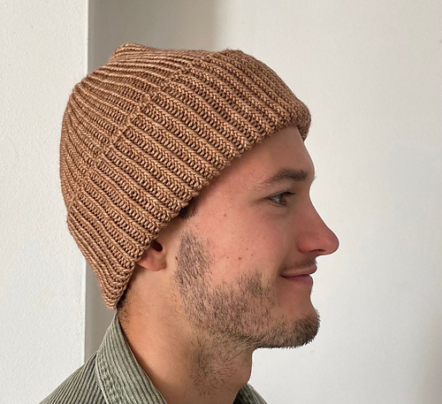 Ravelry: Zoora Hat pattern by rosa p.