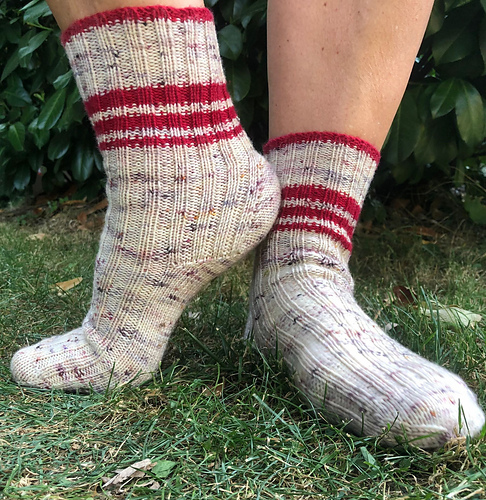 Ravelry: Riika Socks pattern by rosa p.