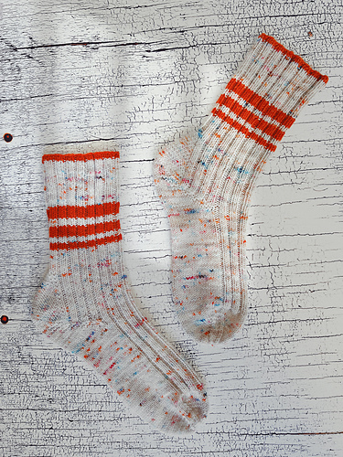 Ravelry: Riika Socks pattern by rosa p.