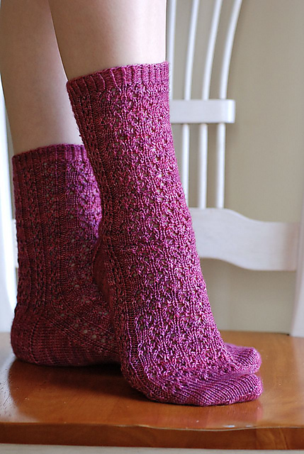 Ravelry: Think Spring! Socks pattern by Rose Beck