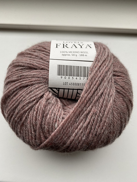 Ravelry: Fraya Lovely