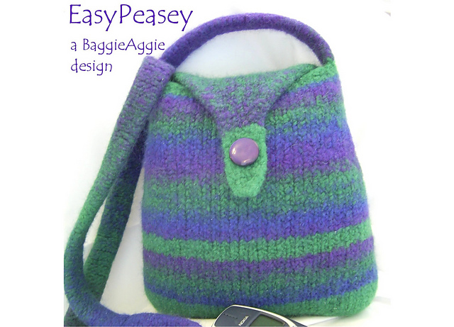 Ravelry: Felted No-Sew Easy Peasey Bag / Purse pattern by BaggieAggie
