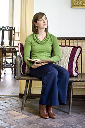 Ravelry: Stenton Garden Pillows pattern by Deborah Newton