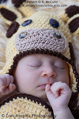 Ravelry: Giraffe Hat and Cape Set pattern by Ruth McColm