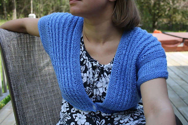 Ravelry: Summer Sunday Shrug pattern by Natalia Blank