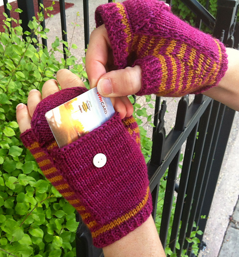 Ravelry: Runner's Pocket Mitts pattern by Jennifer Beever