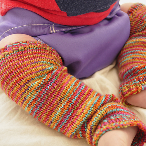 Ravelry: Baby Frog Legs pattern by Lauren Dahl