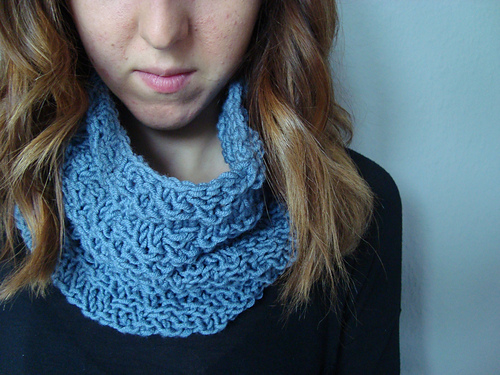 Ravelry: Islander's Cowl pattern by Ruth Werwai