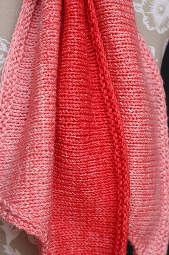 Ravelry: 55Lolli's Coral Reef Scarf