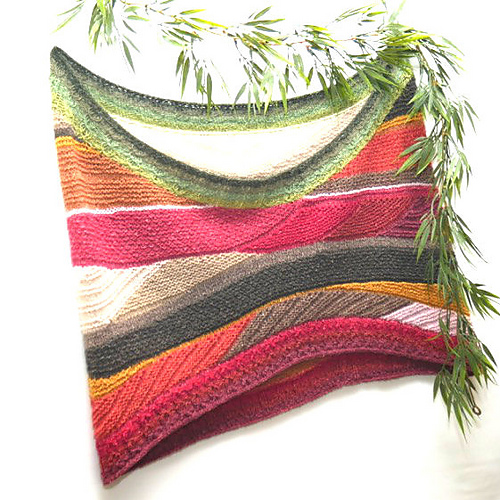 Ravelry: Deandra Loop pattern by Safridesign