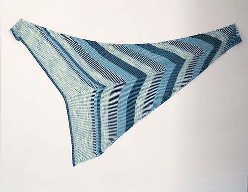 Ravelry: Taffeta pattern by Lesley Anne Robinson