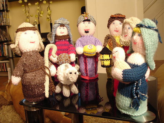 Ravelry: Knitted Nativity Scene pattern by Australian Women's Weekly
