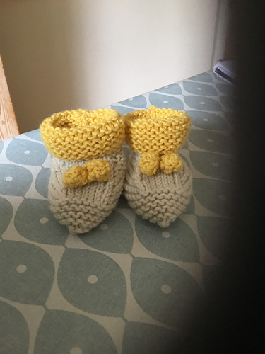 Ravelry: Babbity Baby Booties pattern by marianna mel