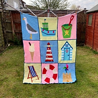 Ravelry: Beach Hut Panel pattern by Sally Wynette