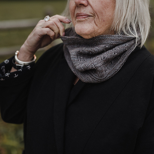 Ravelry: Wellwood Cowl pattern by sam lamb