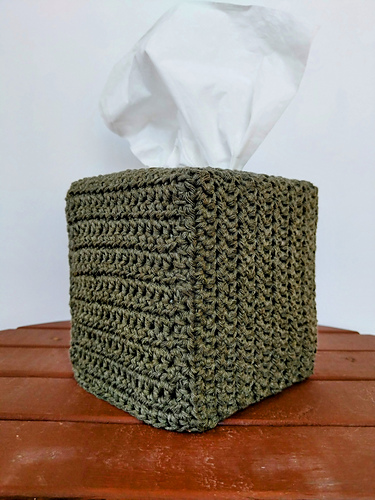 Ravelry: Farmhouse Tissue Box Cover pattern by Samantha Reed