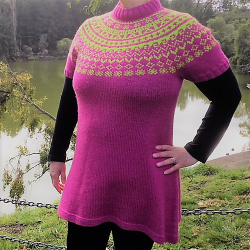 Ravelry: Lake Dewar Tunic pattern by Sandra Levey