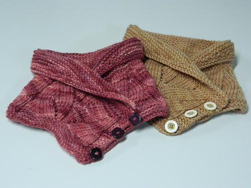 Ravelry: Sheryl Cowl pattern by Sarabi
