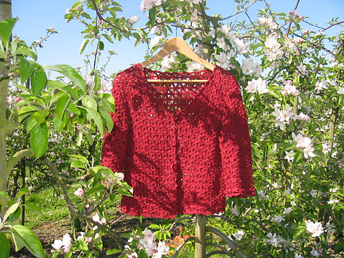 Ravelry: 408-T3-442 pattern by Phildar Design Team