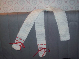 Ravelry: saphrian's Red Ribbons Scarf