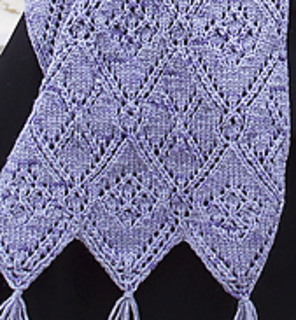 Ravelry: sarahm96's Diamonds and Lace Scarf