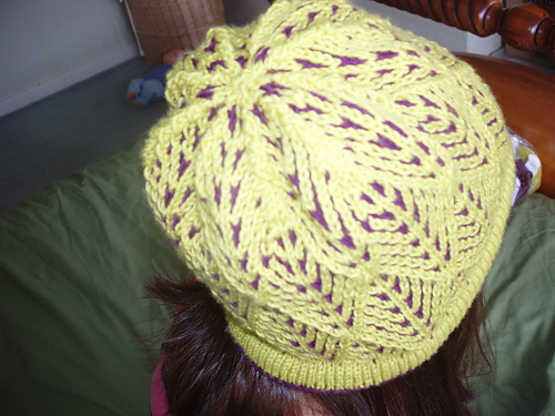 Ravelry: Venation pattern by Kelly Menzies