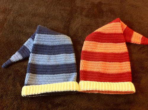 Ravelry: Pointed Hats pattern by Sarah Mitchell