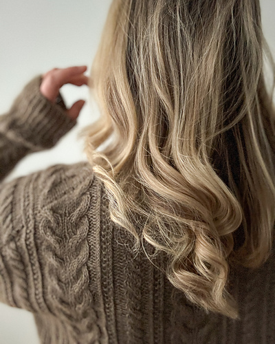 Ravelry: Vivi pullover pattern by Sari Nordlund