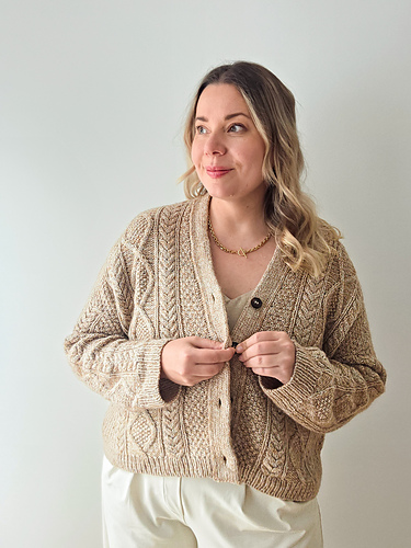 Ravelry: Book Club cardigan pattern by Sari Nordlund