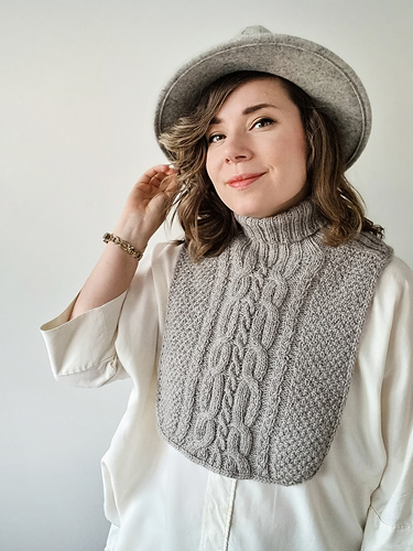 Ravelry: Viima collar pattern by Sari Nordlund