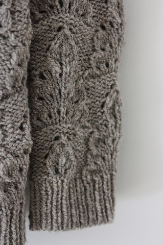 Ravelry: Mandolin Cardigan pattern by Amy Christoffers