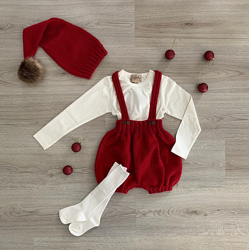 Ravelry: Småflettenisselue / Mock cable stocking hat pattern by scandiknit