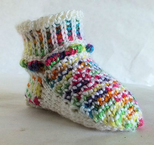 Ravelry: Rainbow Sprinkles Socks pattern by Scarlett Royale