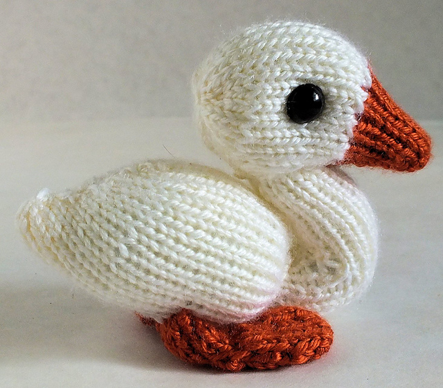 Ravelry: Goose pattern by Scarlett Royal