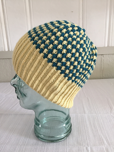 Ravelry: Cluster Cap pattern by Samm Schwarz