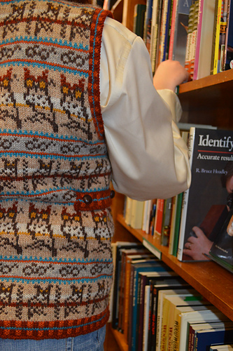 Ravelry: Great Horn-Rimmed pattern by Mary Scott Huff