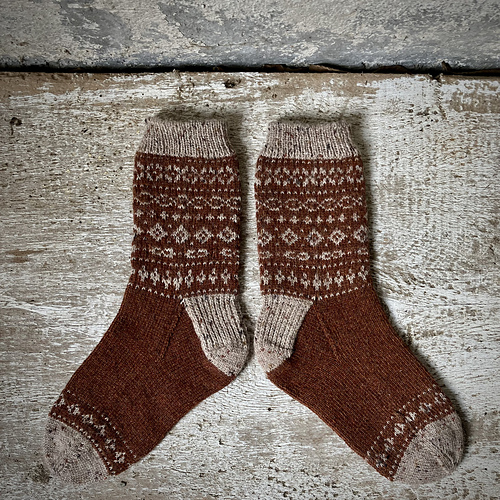 Ravelry: Ruska Socks pattern by Enikö Balogh