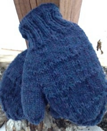 Ravelry: Gentleman's Square Lined Mittens pattern by Cathy Jane
