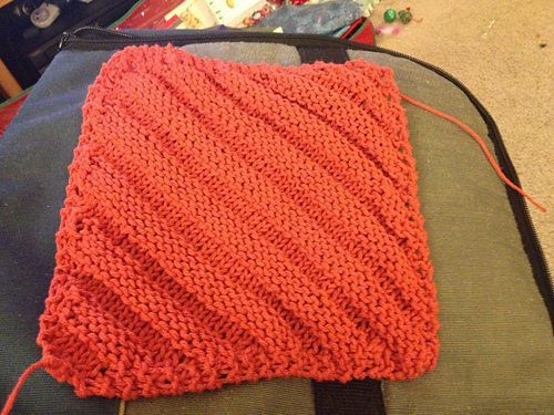 Ravelry: Simple Ridge & Eyelet Dishcloth pattern by Lily Sugar'n Cream ...