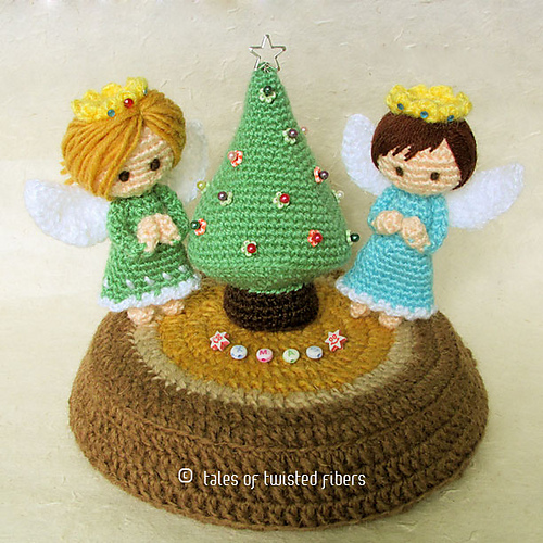 Ravelry: Miniature Christmas Tree & Angels pattern by Serah Basnet